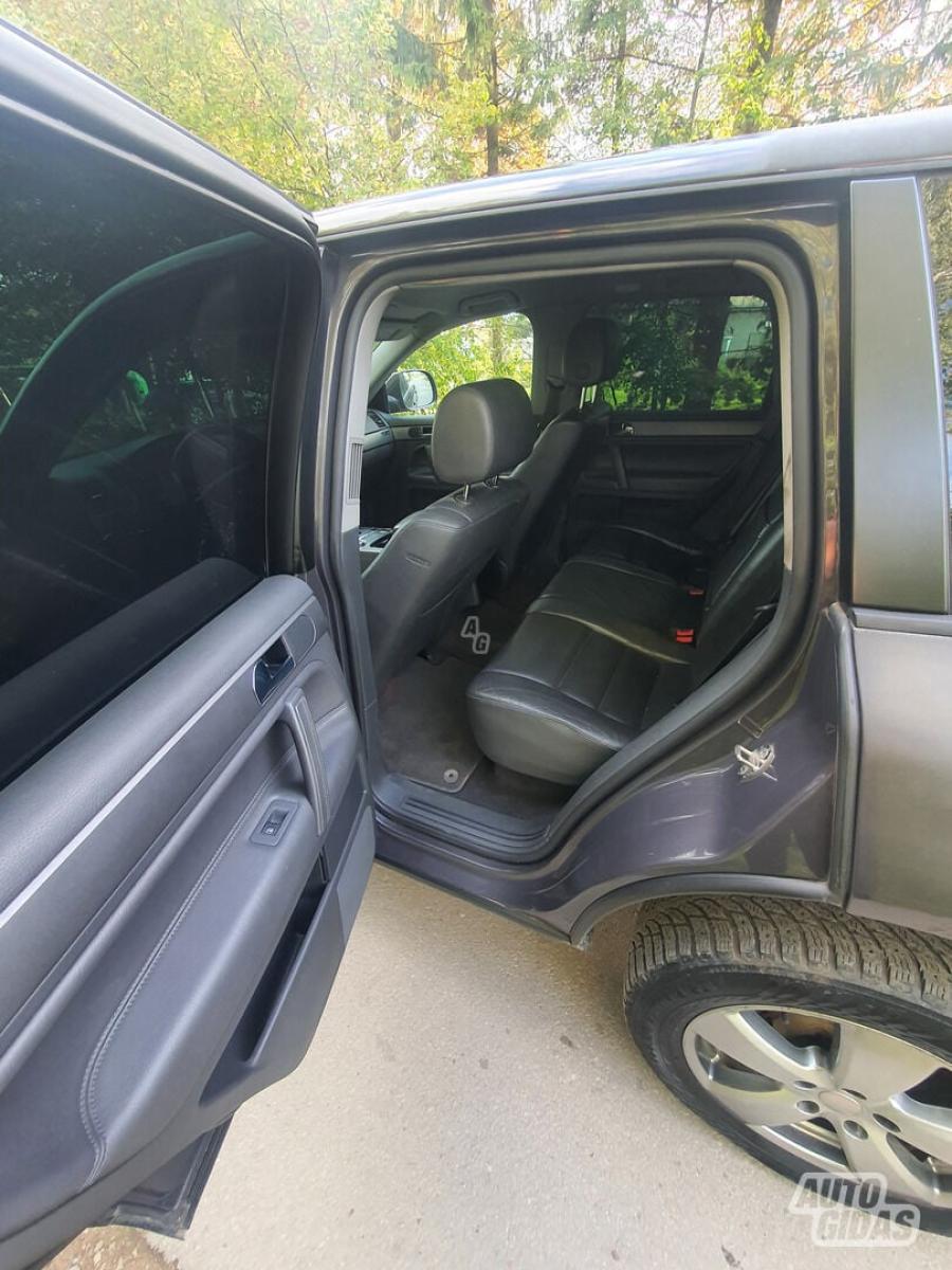 Volkswagen Touareg 2009 Šauļi, ar dzinēja tilpumu 2.50 L un nobraukumu 305 tūkst. km par 2600 €, foto 7 vietnē AUTOMOTO.COM.LV