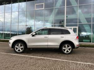 Volkswagen Touareg 2010 in Rezekne, with an engine capacity of 3.00 L and mileage of 0 thousand km for 9300 €, photo 5 on AUTOMOTO.COM.LV