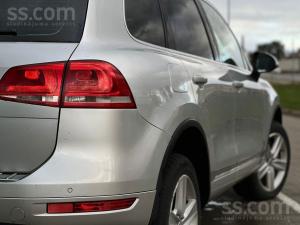Volkswagen Touareg 2010 in Rezekne, with an engine capacity of 3.00 L and mileage of 0 thousand km for 9300 €, photo 6 on AUTOMOTO.COM.LV