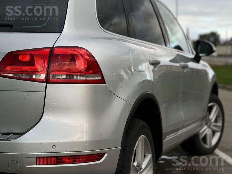 Volkswagen Touareg 2010 in Rezekne, with an engine capacity of 3.00 L and mileage of 0 thousand km for 9300 €, photo 6 on AUTOMOTO.COM.LV