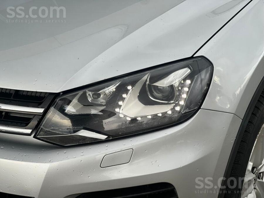 Volkswagen Touareg 2010 in Rezekne, with an engine capacity of 3.00 L and mileage of 0 thousand km for 9300 €, photo 8 on AUTOMOTO.COM.LV