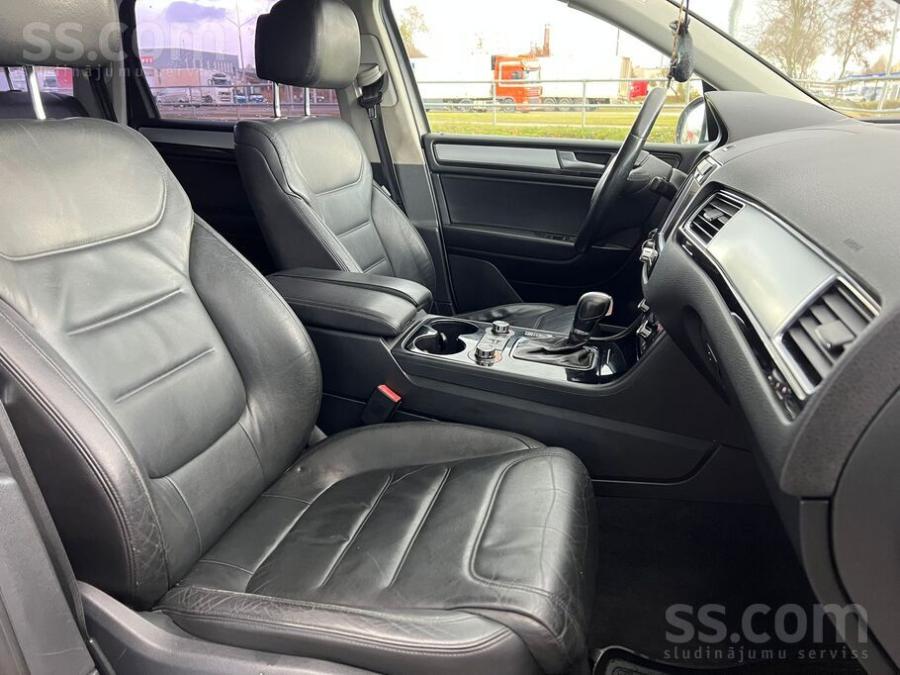 Volkswagen Touareg 2010 in Rezekne, with an engine capacity of 3.00 L and mileage of 0 thousand km for 9300 €, photo 12 on AUTOMOTO.COM.LV