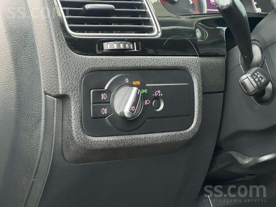 Volkswagen Touareg 2010 in Rezekne, with an engine capacity of 3.00 L and mileage of 0 thousand km for 9300 €, photo 16 on AUTOMOTO.COM.LV