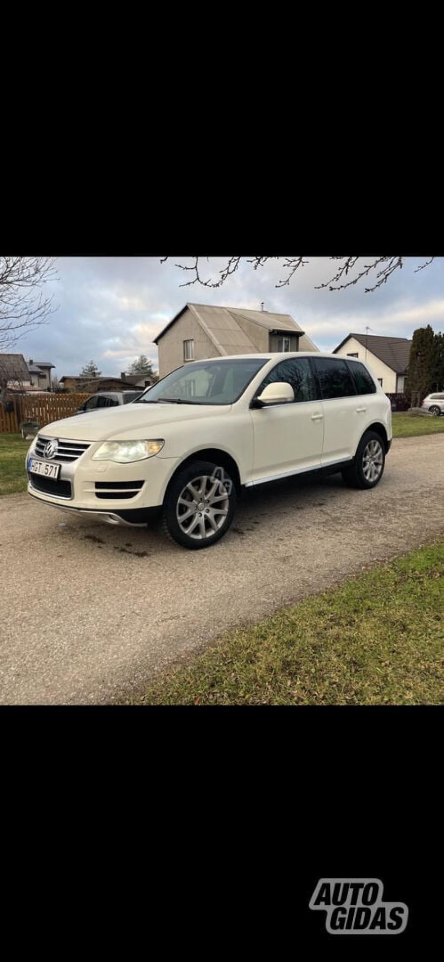 Volkswagen Touareg 2010 in Marijampole, with an engine capacity of 3.00 L and mileage of 300 thousand km for 5750 €, photo 4 on AUTOMOTO.COM.LV