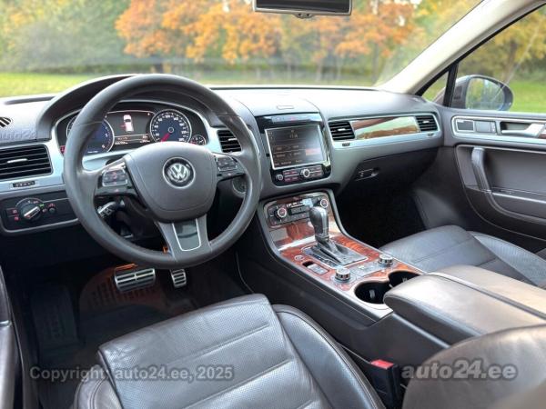 Volkswagen Touareg 2011 Tallina, ar dzinēja tilpumu 4.20 L un nobraukumu 334 tūkst. km par 8999 €, foto 11 vietnē AUTOMOTO.COM.LV