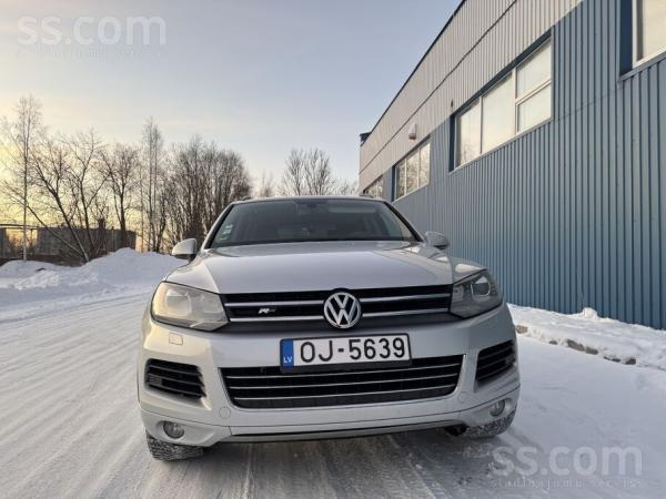 Volkswagen Touareg 2011 Rēzekne, ar dzinēja tilpumu 3.00 L un nobraukumu 256 tūkst. km par 12500 €, foto 4 vietnē AUTOMOTO.COM.LV