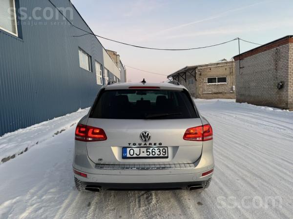Volkswagen Touareg 2011 Rēzekne, ar dzinēja tilpumu 3.00 L un nobraukumu 256 tūkst. km par 12500 €, foto 9 vietnē AUTOMOTO.COM.LV