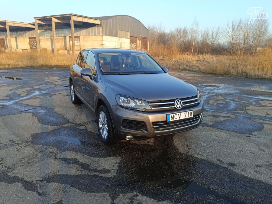Volkswagen Touareg 2011 Panevēža, ar dzinēja tilpumu 3.00 L un nobraukumu 268 tūkst. km par 7350 €, foto 3 vietnē AUTOMOTO.COM.LV