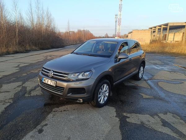 Volkswagen Touareg 2011 Panevēža, ar dzinēja tilpumu 3.00 L un nobraukumu 268 tūkst. km par 7350 €, foto 5 vietnē AUTOMOTO.COM.LV