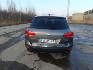 Volkswagen Touareg 2011 Panevēža, ar dzinēja tilpumu 3.00 L un nobraukumu 268 tūkst. km par 7350 €, foto 7 vietnē AUTOMOTO.COM.LV