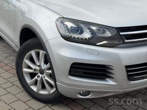 Volkswagen Touareg 2011 in Ventspils, with an engine capacity of 3.00 L and mileage of 356 thousand km for 9900 €, photo 4 on AUTOMOTO.COM.LV
