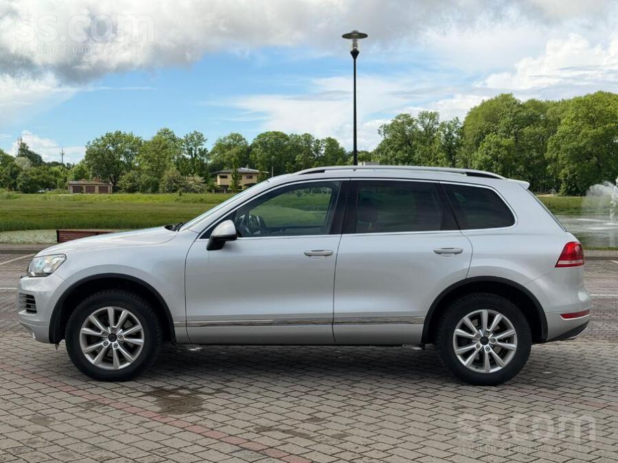 Volkswagen Touareg 2011 in Ventspils, with an engine capacity of 3.00 L and mileage of 356 thousand km for 9900 €, photo 6 on AUTOMOTO.COM.LV