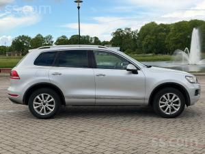 Volkswagen Touareg 2011 in Ventspils, with an engine capacity of 3.00 L and mileage of 356 thousand km for 9900 €, photo 7 on AUTOMOTO.COM.LV