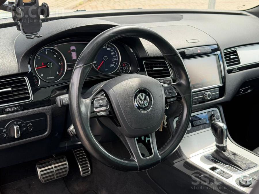 Volkswagen Touareg 2011 in Ventspils, with an engine capacity of 3.00 L and mileage of 356 thousand km for 9900 €, photo 10 on AUTOMOTO.COM.LV