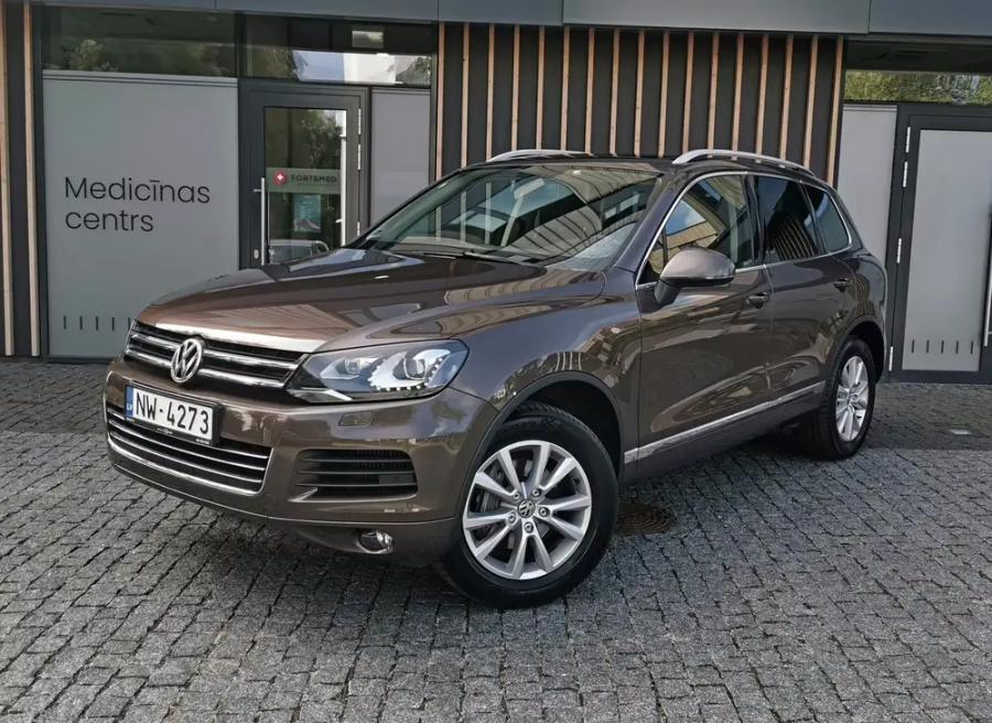 Volkswagen Touareg 2011 Rīga, ar dzinēja tilpumu 3.00 L un nobraukumu 207 tūkst. km par 14190 €, foto 13 vietnē AUTOMOTO.COM.LV