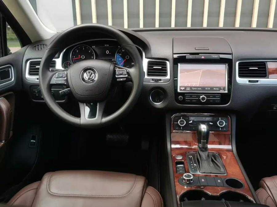 Volkswagen Touareg 2011 Rīga, ar dzinēja tilpumu 3.00 L un nobraukumu 207 tūkst. km par 14190 €, foto 19 vietnē AUTOMOTO.COM.LV