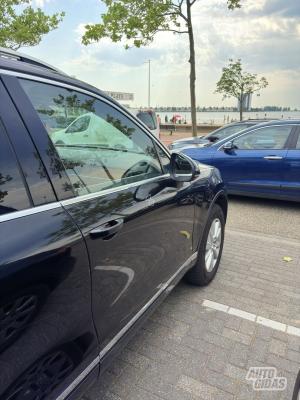 Фольксваген Туарег 2011 в Алитус, объемом двигателя 3.00 л и пробегом 252 тыс. км за 8000 €, фото 5 на AUTOMOTO.COM.LV