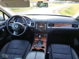 Volkswagen Touareg 2011 Rietavas, ar dzinēja tilpumu 3.60 L un nobraukumu 317 tūkst. km par 9000 €, foto 14 vietnē AUTOMOTO.COM.LV