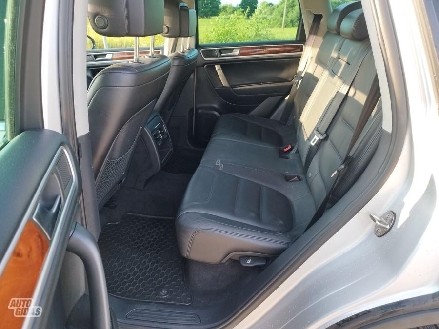 Volkswagen Touareg 2011 Rietavas, ar dzinēja tilpumu 3.60 L un nobraukumu 317 tūkst. km par 9000 €, foto 18 vietnē AUTOMOTO.COM.LV