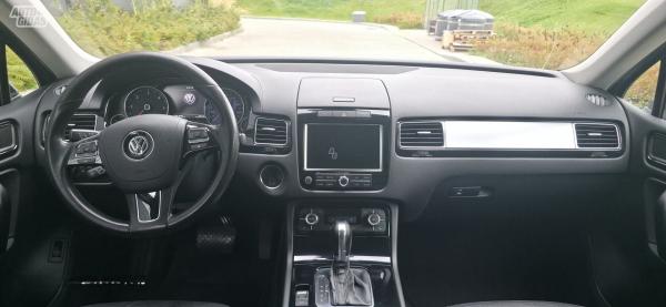 Volkswagen Touareg 2011 Viļņa, ar dzinēja tilpumu 3.00 L un nobraukumu 288 tūkst. km par 8950 €, foto 8 vietnē AUTOMOTO.COM.LV
