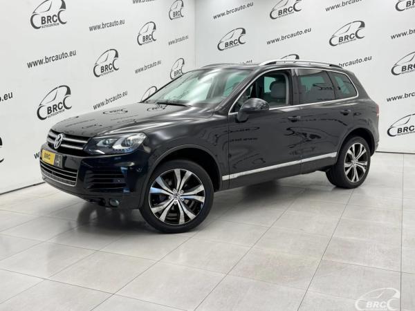 Volkswagen Touareg 2011 in Vilnius, with an engine capacity of 2.97 L and mileage of 255 thousand km for 12500 €, photo 1 on AUTOMOTO.COM.LV
