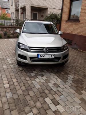 Volkswagen Touareg 2012 Daugavpils, ar dzinēja tilpumu 3.00 L un nobraukumu 215 tūkst. km par 12900 €, foto 1 vietnē AUTOMOTO.COM.LV