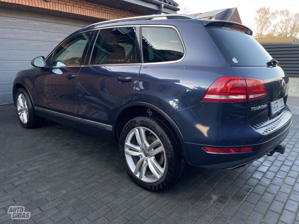 Volkswagen Touareg 2012 in Vilnius, with an engine capacity of 3.00 L and mileage of 146 thousand km for 13000 €, photo 3 on AUTOMOTO.COM.LV