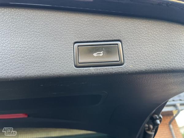 Volkswagen Touareg 2012 in Vilnius, with an engine capacity of 3.00 L and mileage of 146 thousand km for 13000 €, photo 9 on AUTOMOTO.COM.LV