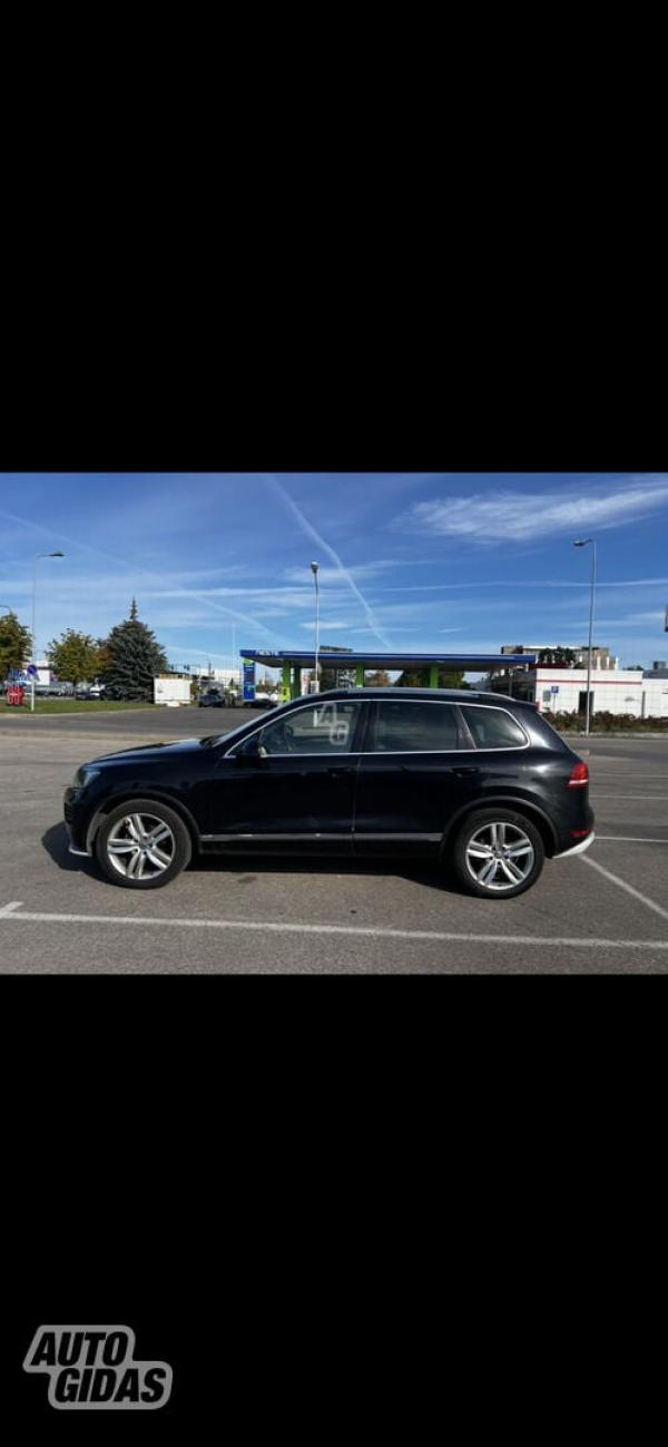 Volkswagen Touareg 2012 in Kaunas, with an engine capacity of 3.00 L and mileage of 30 thousand km for 10500 €, photo 3 on AUTOMOTO.COM.LV