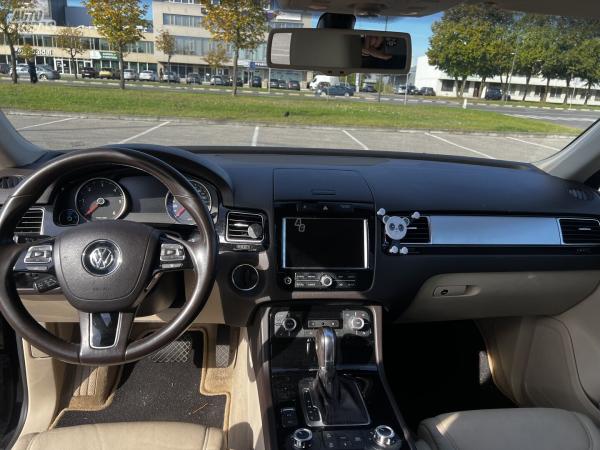 Volkswagen Touareg 2012 in Kaunas, with an engine capacity of 3.00 L and mileage of 30 thousand km for 10500 €, photo 9 on AUTOMOTO.COM.LV