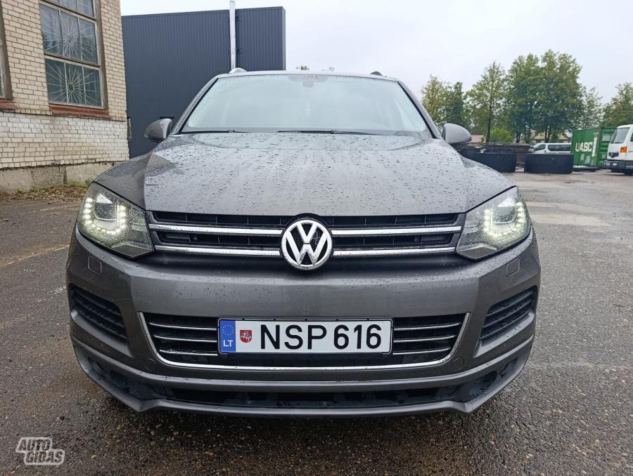Volkswagen Touareg 2012 Viļņa, ar dzinēja tilpumu 3.00 L un nobraukumu 307 tūkst. km par 9300 €, foto 1 vietnē AUTOMOTO.COM.LV