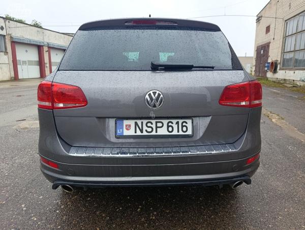 Volkswagen Touareg 2012 Viļņa, ar dzinēja tilpumu 3.00 L un nobraukumu 307 tūkst. km par 9300 €, foto 5 vietnē AUTOMOTO.COM.LV