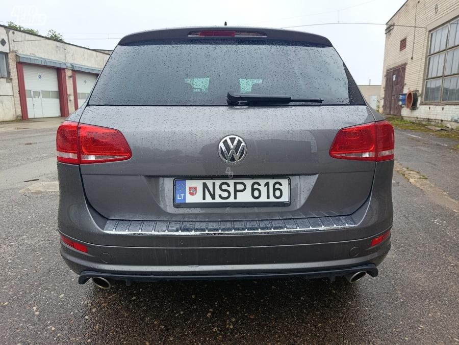 Volkswagen Touareg 2012 Viļņa, ar dzinēja tilpumu 3.00 L un nobraukumu 307 tūkst. km par 9300 €, foto 6 vietnē AUTOMOTO.COM.LV