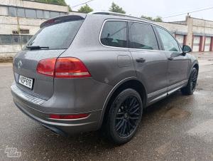 Volkswagen Touareg 2012 Viļņa, ar dzinēja tilpumu 3.00 L un nobraukumu 307 tūkst. km par 9300 €, foto 7 vietnē AUTOMOTO.COM.LV