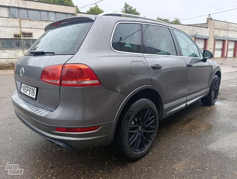 Volkswagen Touareg 2012 Viļņa, ar dzinēja tilpumu 3.00 L un nobraukumu 307 tūkst. km par 9300 €, foto 7 vietnē AUTOMOTO.COM.LV