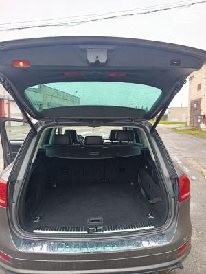 Volkswagen Touareg 2012 Viļņa, ar dzinēja tilpumu 3.00 L un nobraukumu 307 tūkst. km par 9300 €, foto 13 vietnē AUTOMOTO.COM.LV