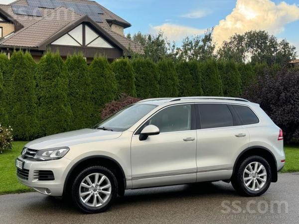 Volkswagen Touareg 2012 Rīga, ar dzinēja tilpumu 3.00 L un nobraukumu 233 tūkst. km par 9750 €, foto 4 vietnē AUTOMOTO.COM.LV