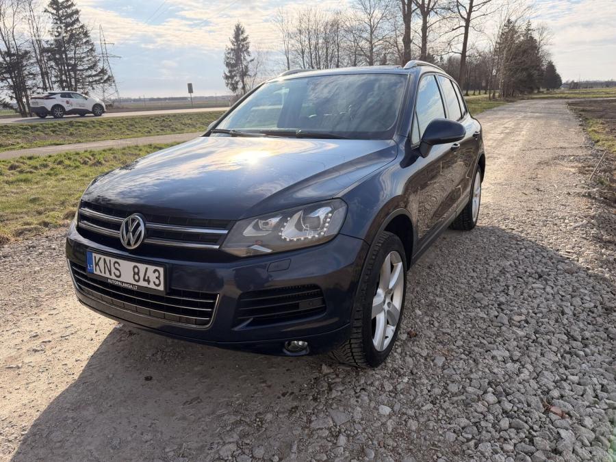 Volkswagen Touareg 2013 Palanga, ar dzinēja tilpumu 3.00 L un nobraukumu 468 tūkst. km par 9000 €, foto 3 vietnē AUTOMOTO.COM.LV