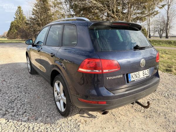 Volkswagen Touareg 2013 Palanga, ar dzinēja tilpumu 3.00 L un nobraukumu 468 tūkst. km par 9000 €, foto 3 vietnē AUTOMOTO.COM.LV