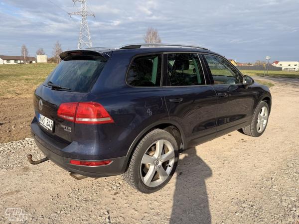 Volkswagen Touareg 2013 Palanga, ar dzinēja tilpumu 3.00 L un nobraukumu 468 tūkst. km par 9000 €, foto 4 vietnē AUTOMOTO.COM.LV