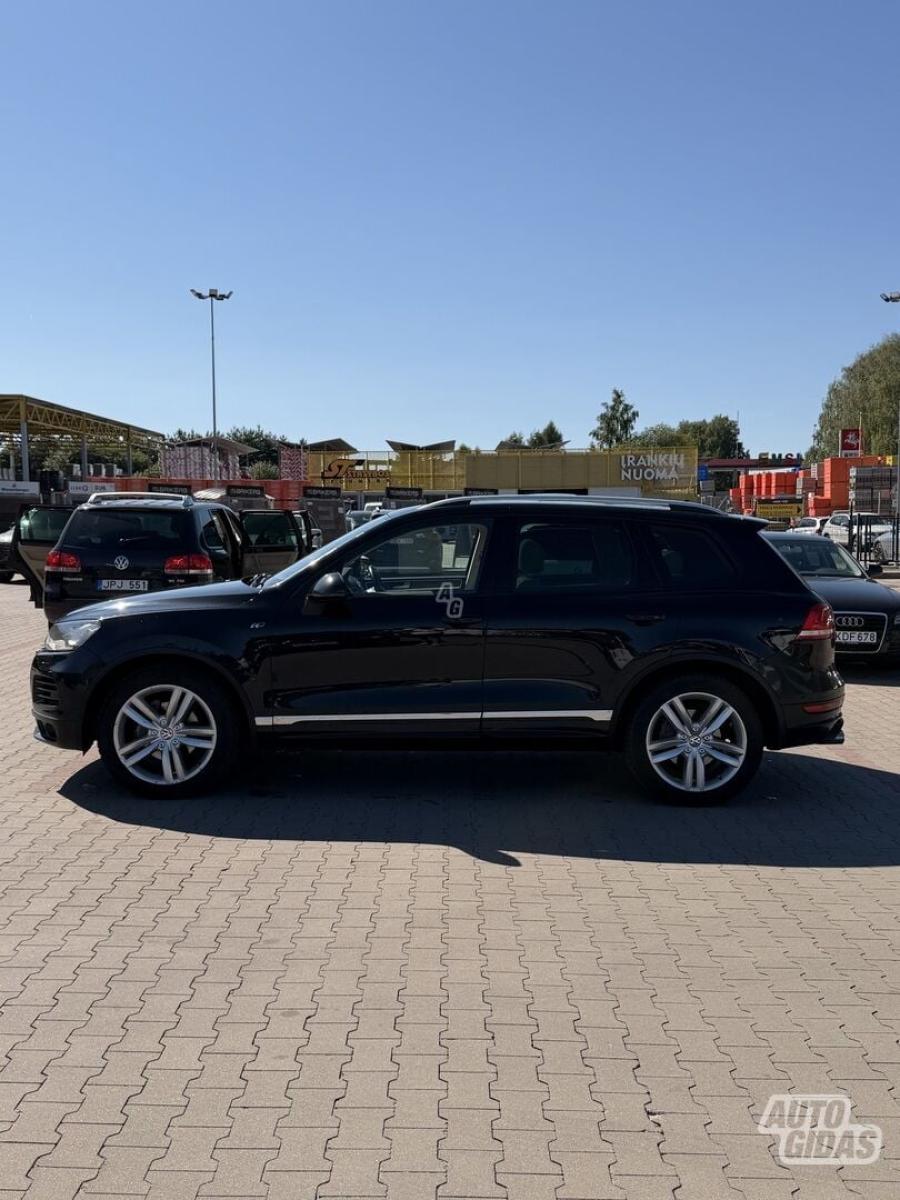 Volkswagen Touareg 2013 Viļņa, ar dzinēja tilpumu 3.00 L un nobraukumu 450 tūkst. km par 6950 €, foto 4 vietnē AUTOMOTO.COM.LV