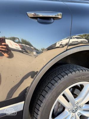 Volkswagen Touareg 2013 Viļņa, ar dzinēja tilpumu 3.00 L un nobraukumu 450 tūkst. km par 6950 €, foto 22 vietnē AUTOMOTO.COM.LV