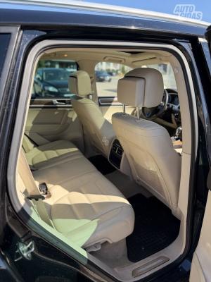 Volkswagen Touareg 2013 in Vilnius, with an engine capacity of 3.00 L and mileage of 450 thousand km for 6900 €, photo 10 on AUTOMOTO.COM.LV