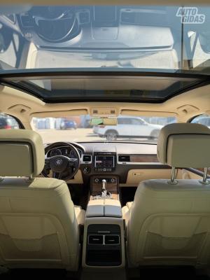Volkswagen Touareg 2013 in Vilnius, with an engine capacity of 3.00 L and mileage of 450 thousand km for 6900 €, photo 12 on AUTOMOTO.COM.LV