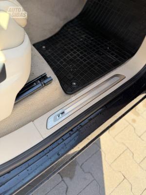 Volkswagen Touareg 2013 in Vilnius, with an engine capacity of 3.00 L and mileage of 450 thousand km for 6900 €, photo 17 on AUTOMOTO.COM.LV