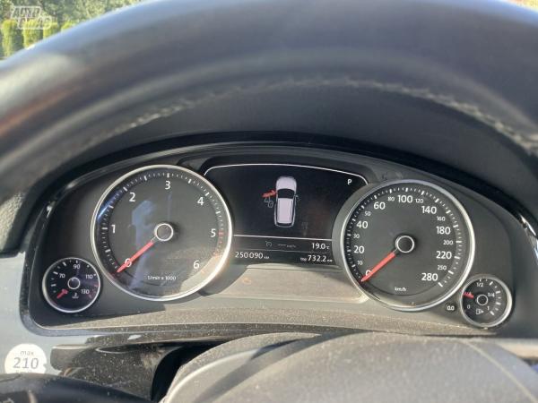 Volkswagen Touareg 2013 Klaipėda, ar dzinēja tilpumu 3.00 L un nobraukumu 250 tūkst. km par 9800 €, foto 7 vietnē AUTOMOTO.COM.LV
