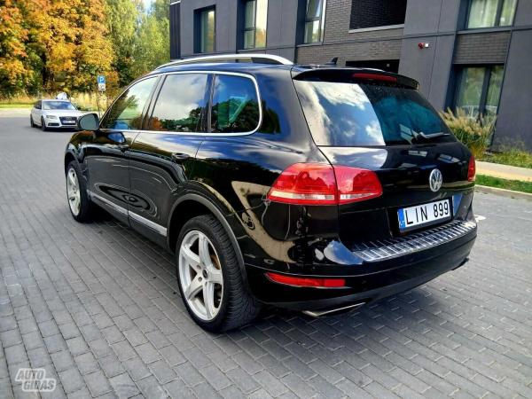 Volkswagen Touareg 2013 in Vilnius on AUTOMOTO.COM.LV Volkswagen Touareg 2013 in Vilnius, with an engine capacity of 3.60 L and mileage of 230 thousand km for 5500 €, photo 4 on AUTOMOTO.COM.LV