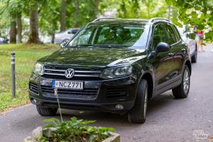 Volkswagen Touareg 2014 in Vilnius, with an engine capacity of 3.00 L and mileage of 490 thousand km for 8100 €, photo 2 on AUTOMOTO.COM.LV