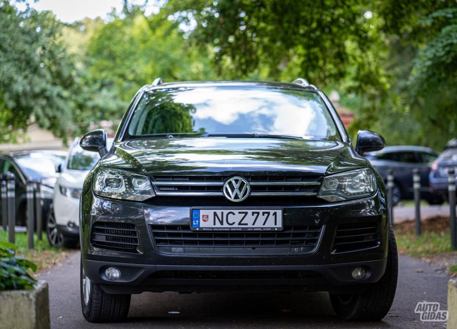 Volkswagen Touareg 2014 in Vilnius, with an engine capacity of 3.00 L and mileage of 490 thousand km for 8100 €, photo 5 on AUTOMOTO.COM.LV
