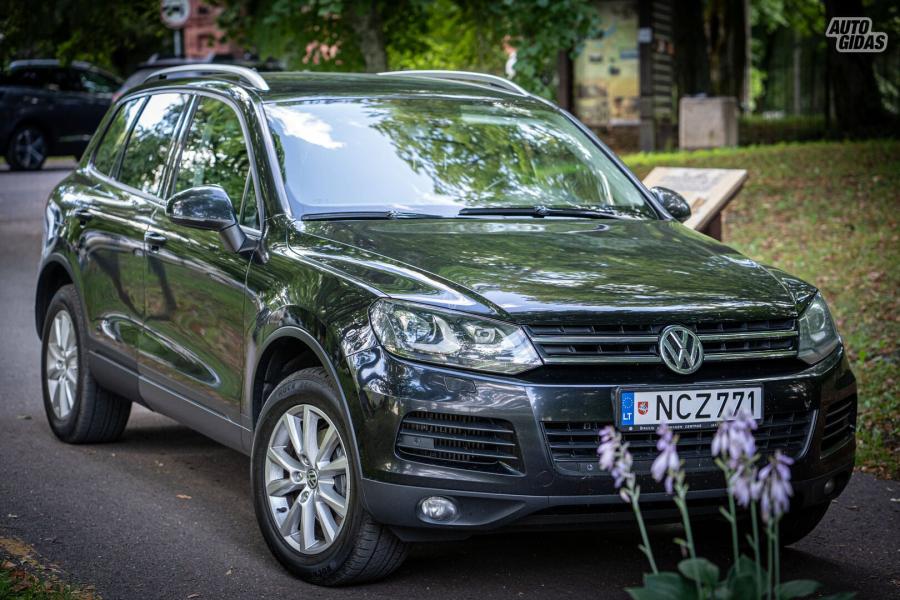 Volkswagen Touareg 2014 in Vilnius, with an engine capacity of 3.00 L and mileage of 490 thousand km for 8100 €, photo 8 on AUTOMOTO.COM.LV